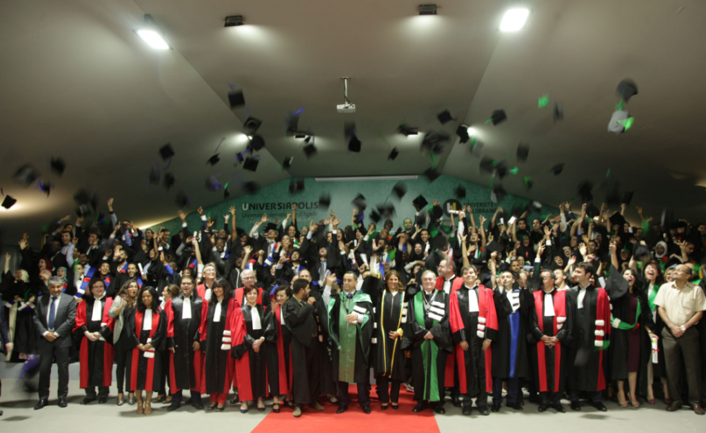 CÉRÉMONIE DE DIPLOMATION - Ecole Polytechnique d'Agadir